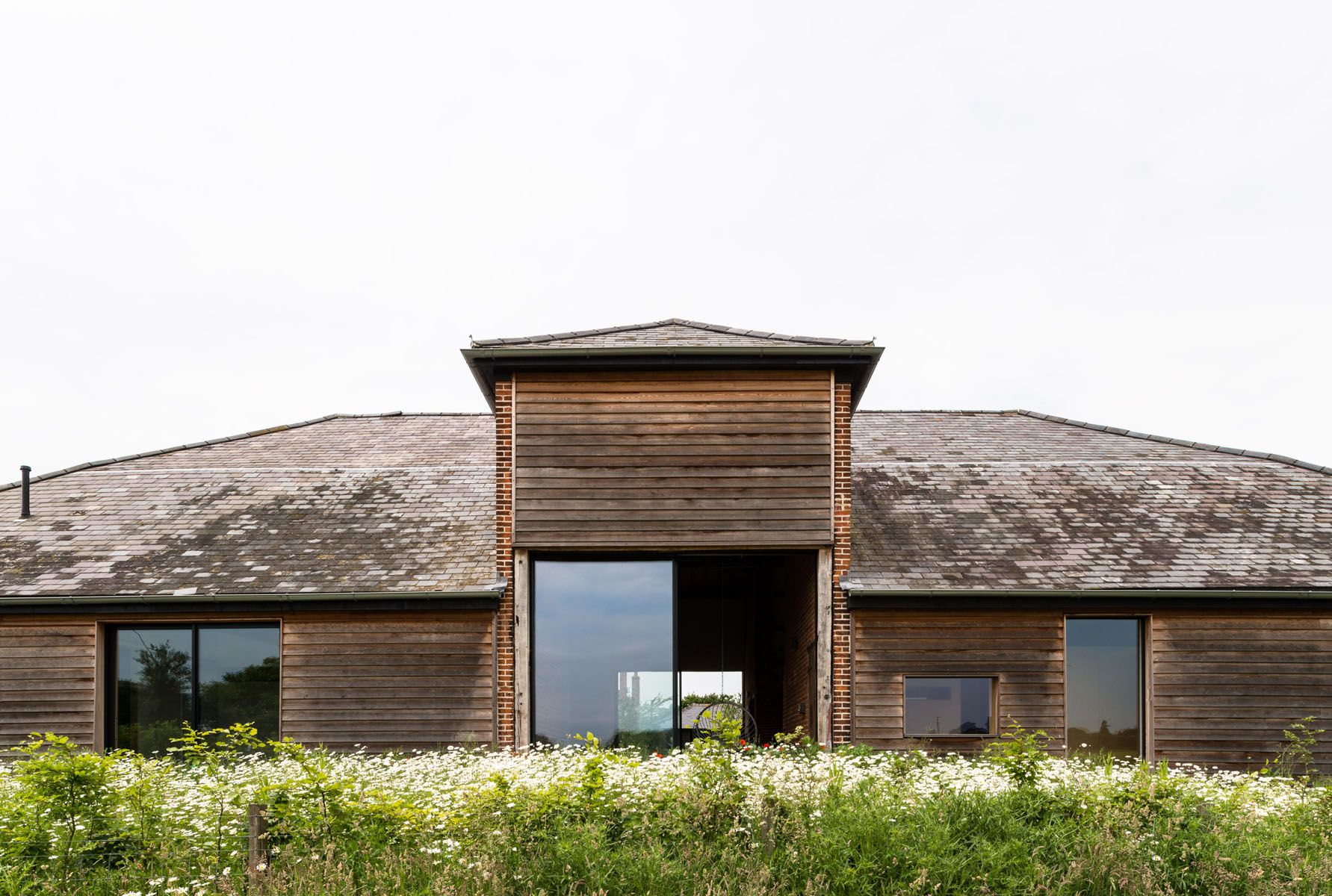 Church Hill Barn, Suffolk. An Award-Winning Listed Barn Conversion ...